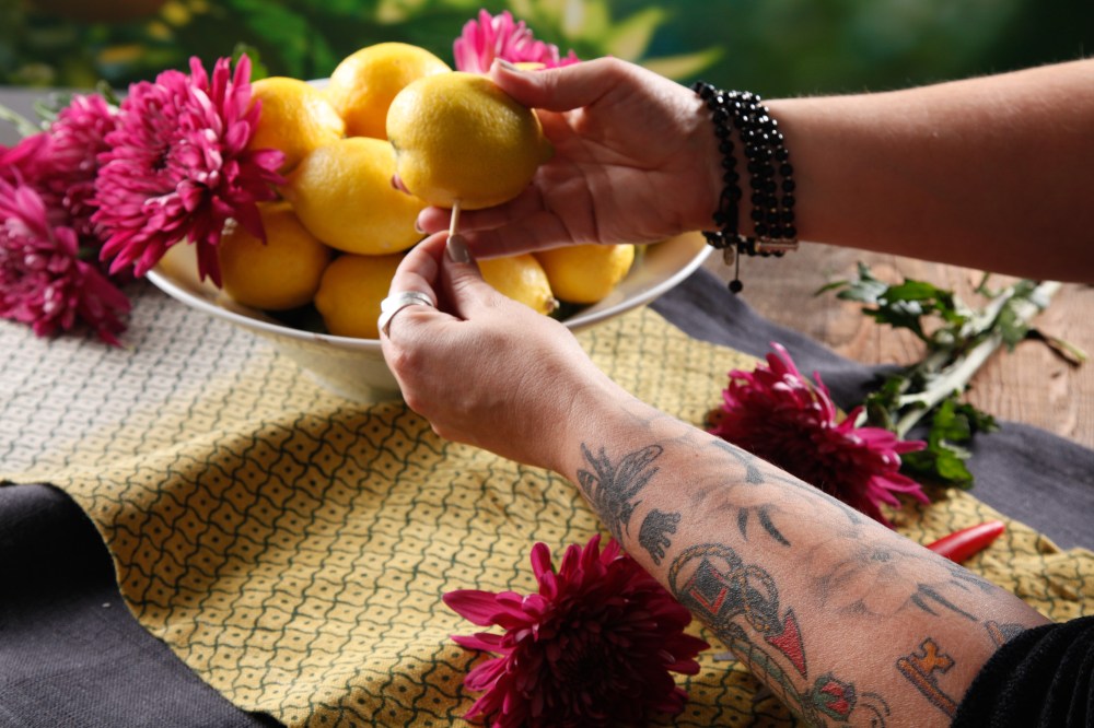 Fresh as a Daisy Lemon Bowl – The Swearing Mom's Guide To Life