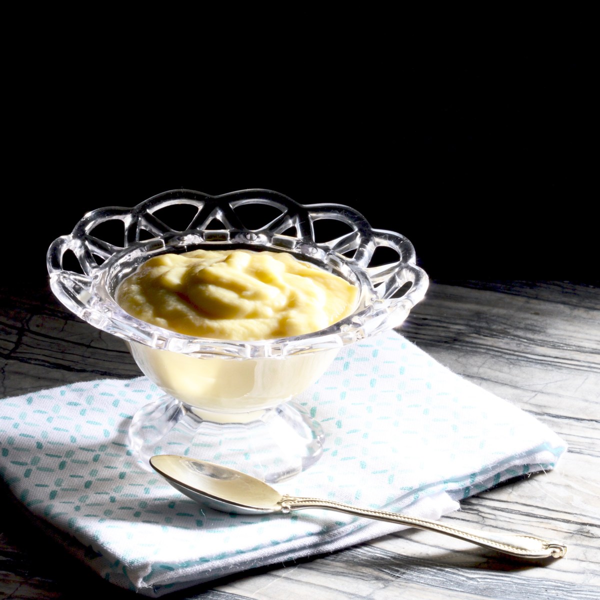 Pudding and the Fat Queen – The Swearing Mom's Guide To Life